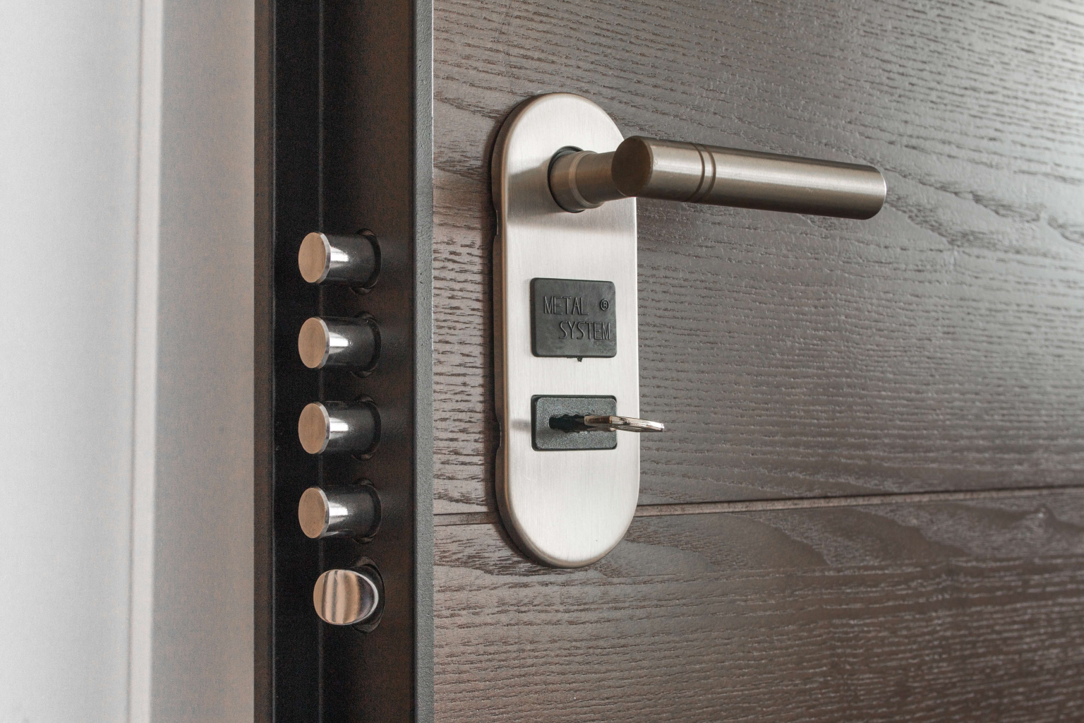 Landlord 101: Locks and Keys - Padleads